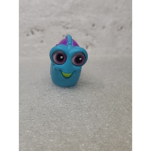 Disney | Toys | Disney Doorables Neon Dory From Finding Nemo Rare ...